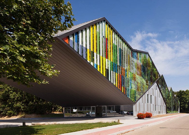 30+ Awesome Architectural Optical Illusion