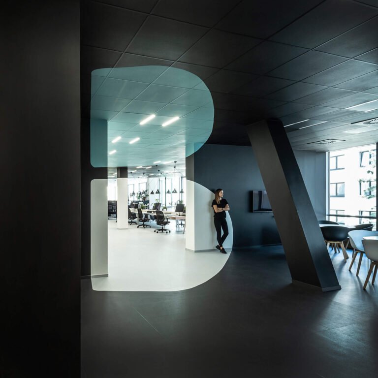 30+ Awesome Architectural Optical Illusion